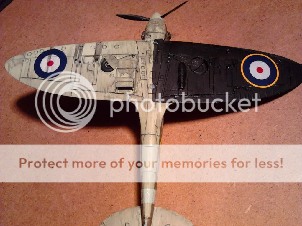 Armorama :: first atempt weathering spitfire